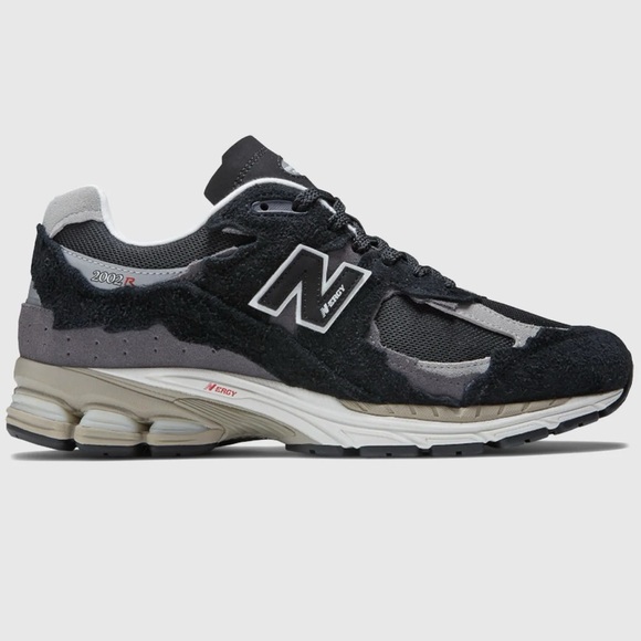 New Balance | Shoes | New Balance 202r Protection Pack Black Grey ...